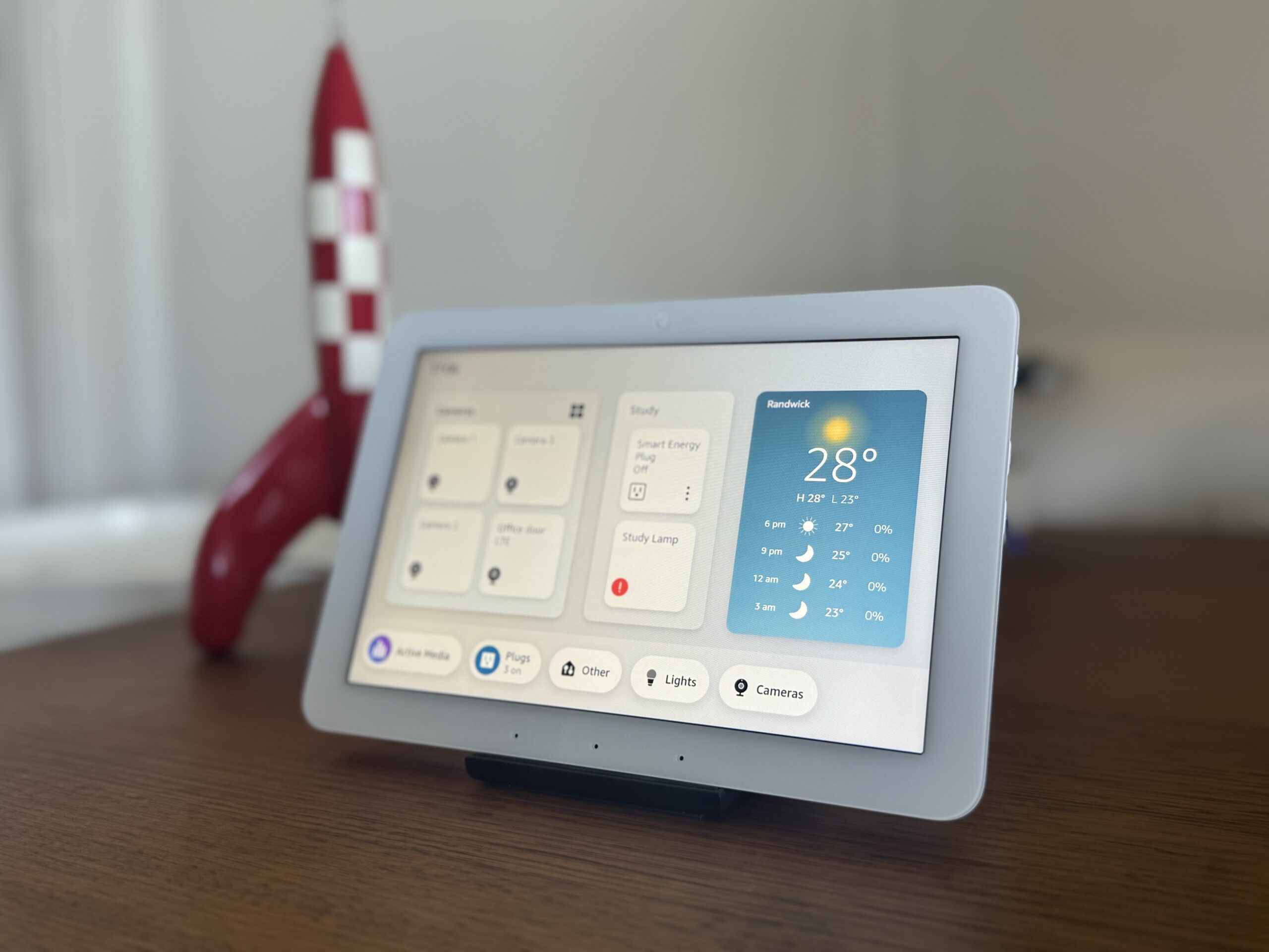 Amazon Echo Hub review: clever control for your smart home