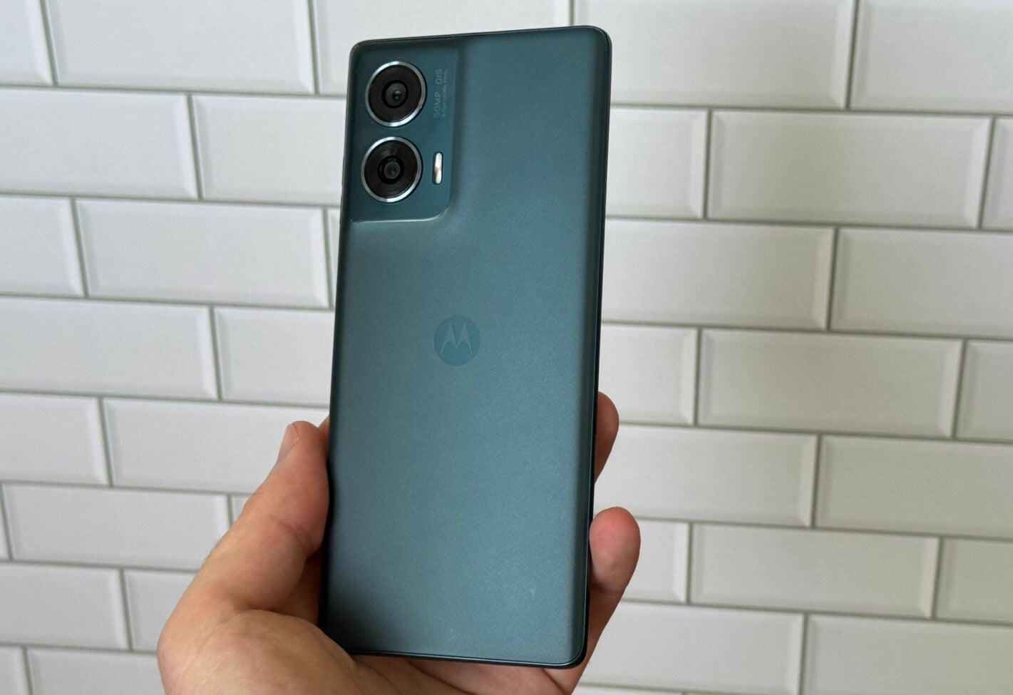 Motorola Edge 50 Fusion review: excellent mid-range value