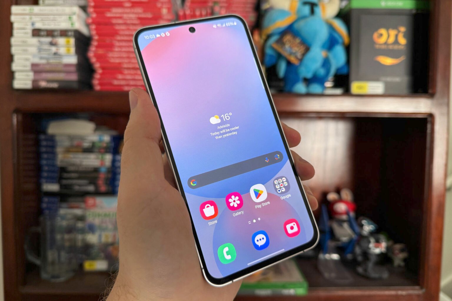 Samsung Galaxy S25 FE remains a well-priced flagship phone