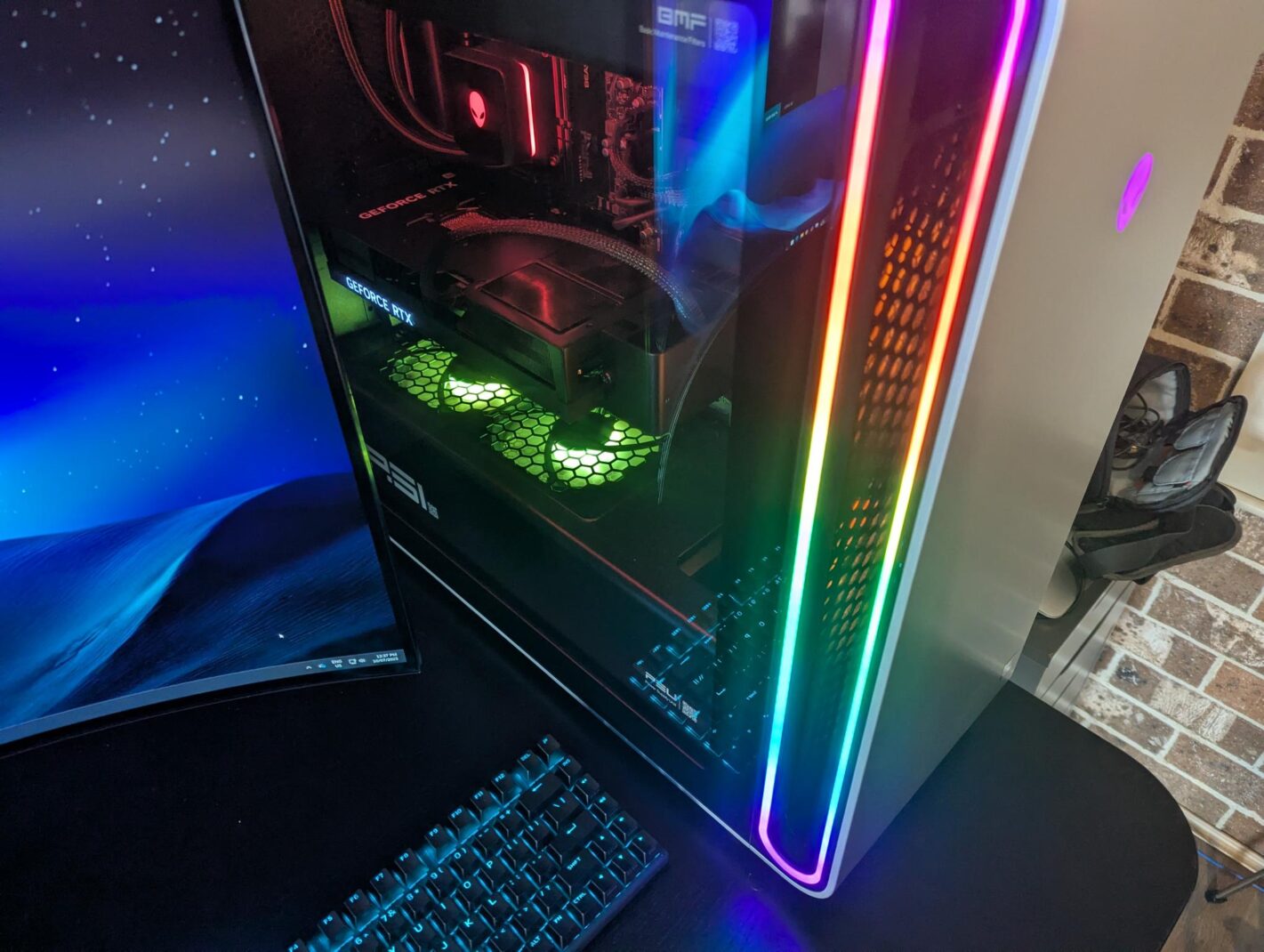 Alienware Area-51 PC review: Quiet performance, loud price tag