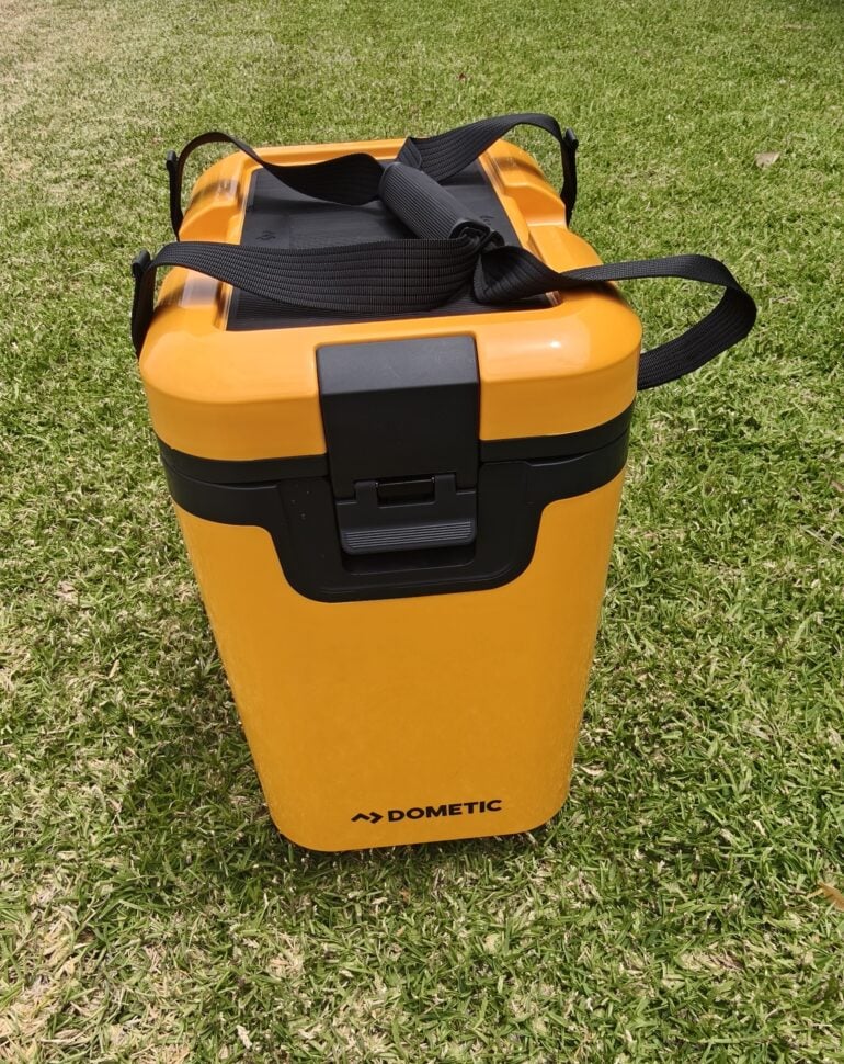 Forget the ice, the Dometic Recon cooler keeps drinks frosty