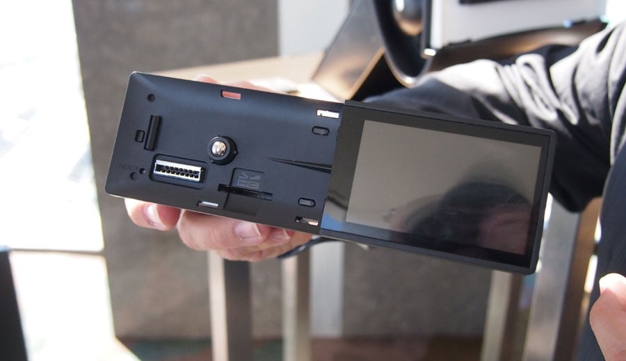 Parrot launches the first Android car stereo, web connectivity comes to ...
